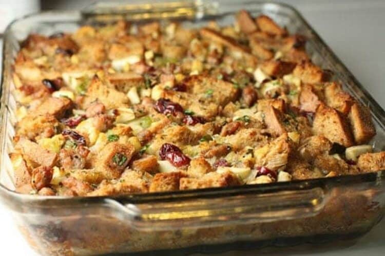 A Complete Chestnut Turkey Stuffing - Recipe - KitchenBun.com