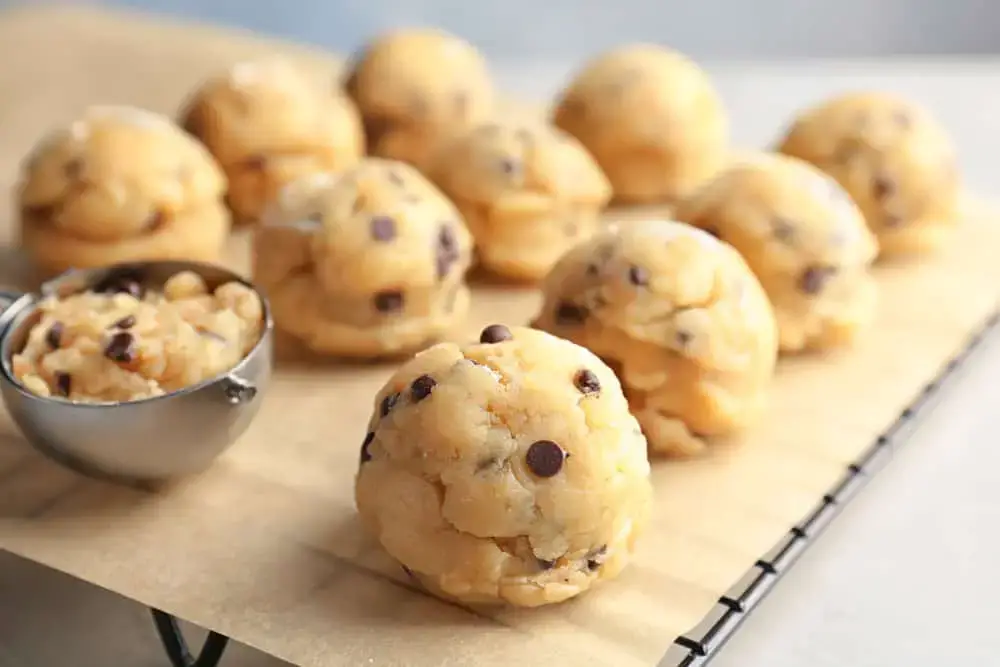 What Does Chilling Cookie Dough Do? The Secret to Perfect Cookies ...